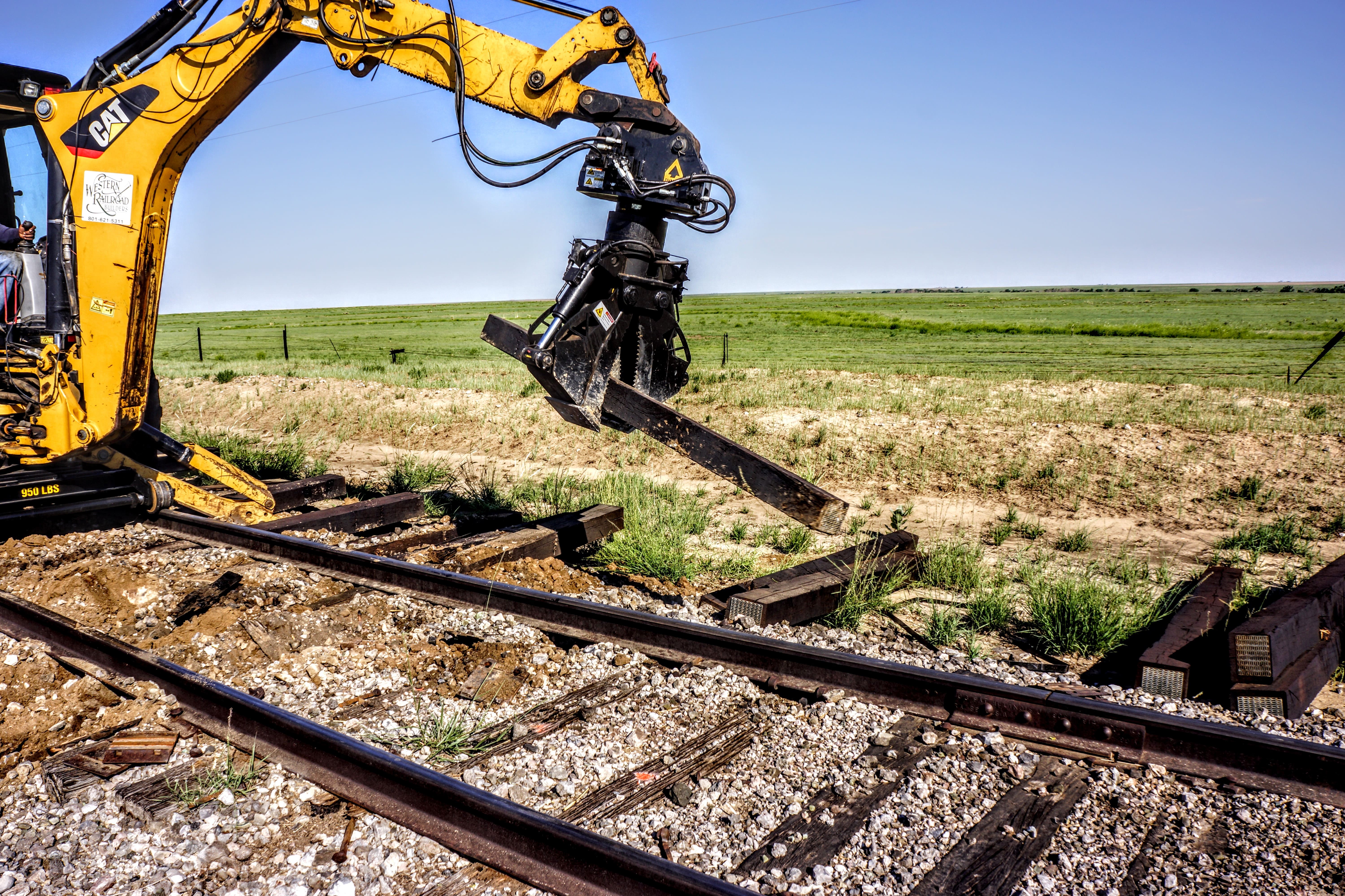 Repairing Rail Tracks After Colorado Wildfire - DYMAXRAIL