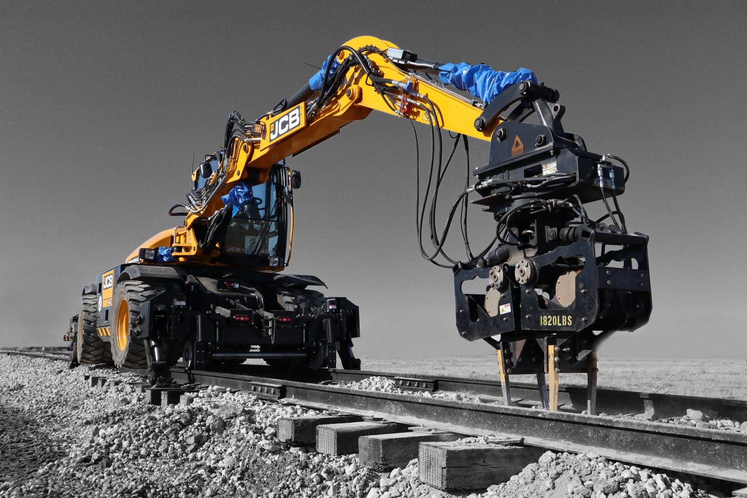 JCB Hydradig 110WRX - DYMAXRAIL