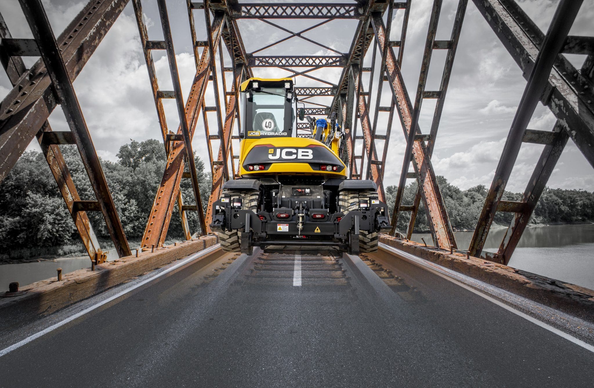 JCB Hydradig 110WRX - DYMAXRAIL
