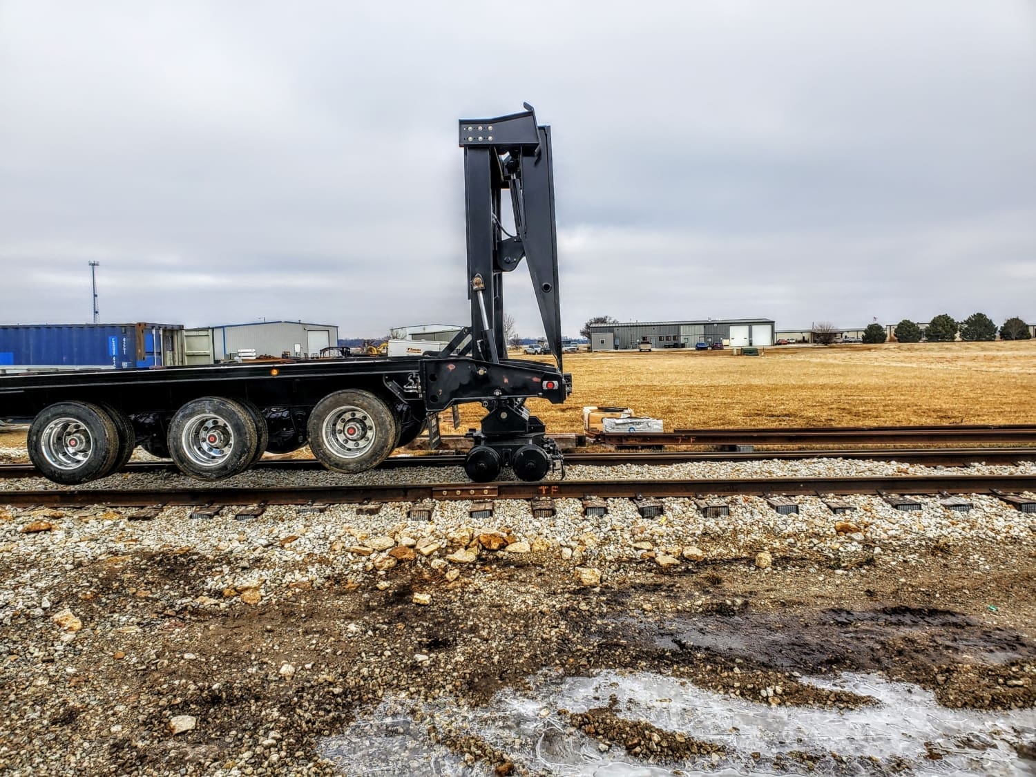30-Ton Road Rail Step Deck Trailer | MOW Heavy Haul | DymaxRail