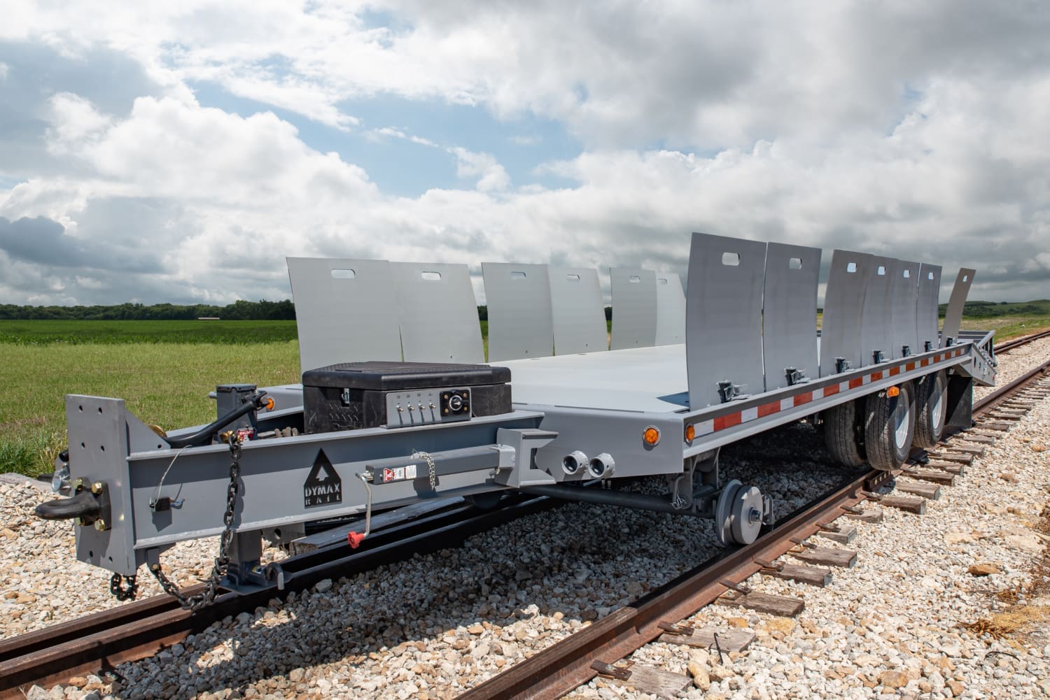 RoadRail Tag Trailer | Equipment Transport Solution - DymaxRail